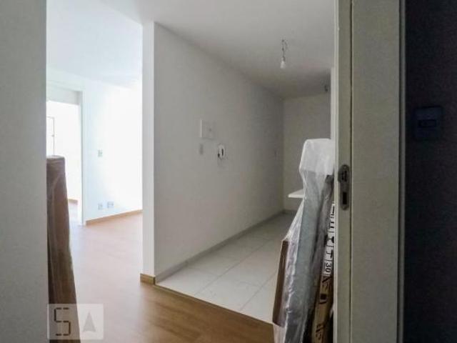 Apartamento à Venda Liberdade, 2 Quartos, 50 m2