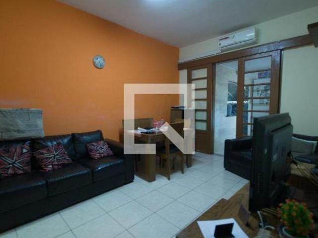 Apartamento à Venda Liberdade, 2 Quartos, 50 m2