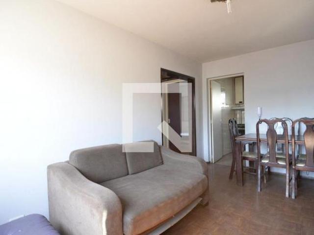 Apartamento à Venda Liberdade, 2 Quartos, 50 m2