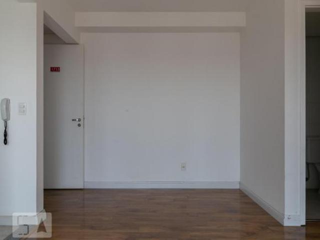 Apartamento à Venda Liberdade, 2 Quartos, 50 m2