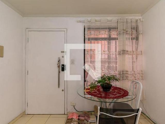 Apartamento à Venda Liberdade, 2 Quartos, 54 m2