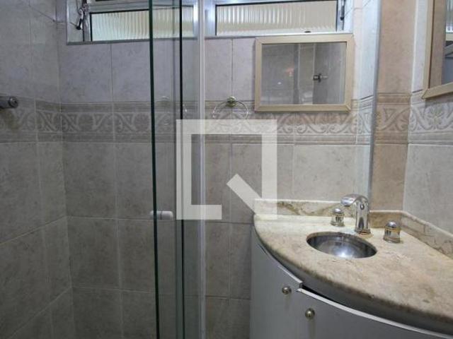 Apartamento à Venda Liberdade, 2 Quartos, 58 m2