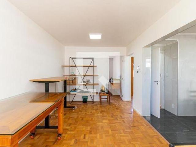 Apartamento à Venda Liberdade, 2 Quartos, 70 m2