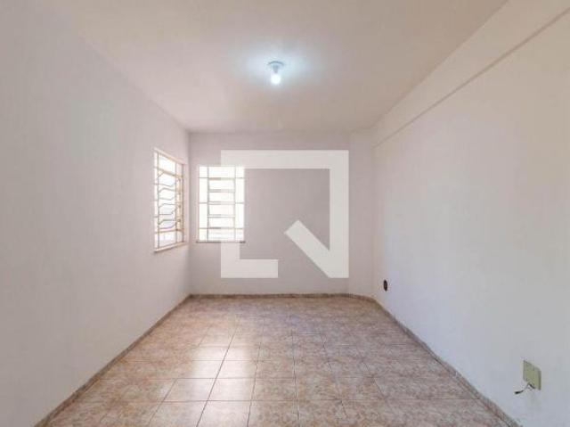 Apartamento à Venda Liberdade, 2 Quartos, 70 m2