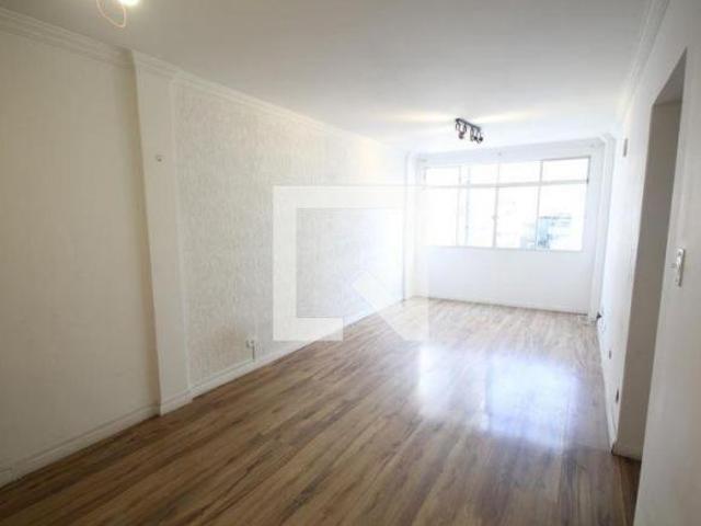 Apartamento à Venda Liberdade, 2 Quartos, 75 m2