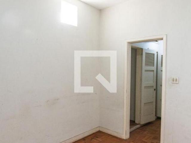 Apartamento à Venda Liberdade, 2 Quartos, 80 m2