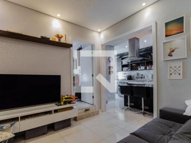 Apartamento à Venda Liberdade, 2 Quartos, 90 m2