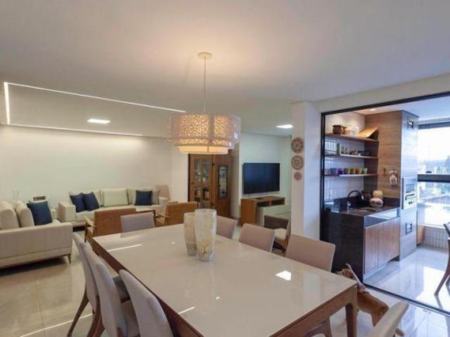 Apartamento à Venda Liberdade, 3 Quartos, 142 m2