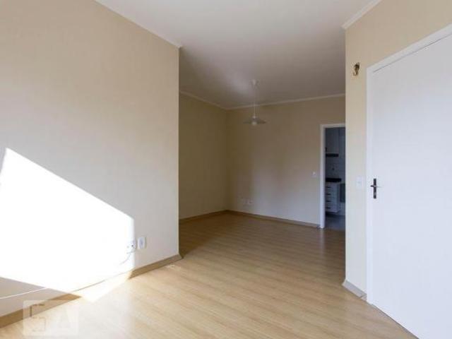 Apartamento à Venda Liberdade, 3 Quartos, 70 m2