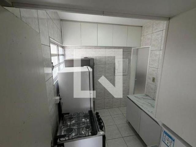 Apartamento à Venda Liberdade, 3 Quartos, 70 m2