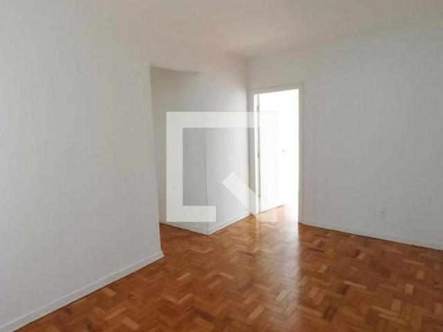 Apartamento à Venda Liberdade, 3 Quartos, 77 m2