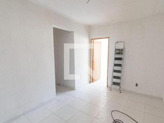 Apartamento à Venda Liberdade, 3 Quartos, 77 m2