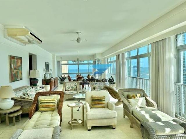 Apartamento à venda Localização Privilegiada de frente para o mar 2 vagas de garagem Pitangue