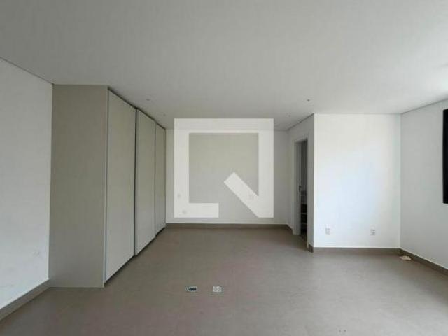 Apartamento à Venda Lourdes, 1 Quarto, 40 m² Belo Horizonte