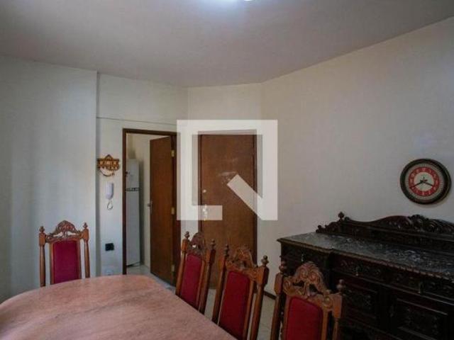 Apartamento à Venda Lourdes, 2 Quartos, 80 m² Belo Horizonte