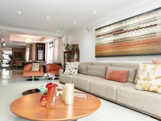 Apartamento à Venda Lourdes, 4 Quartos, 240 m2