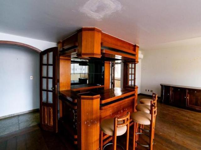 Apartamento à Venda Lourdes, 4 Quartos, 290 m2