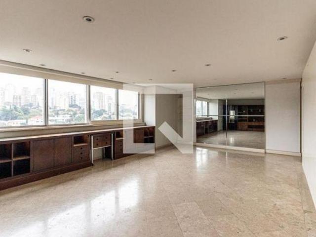 Apartamento à Venda Pacaembu, 3 Quartos, 200 m2