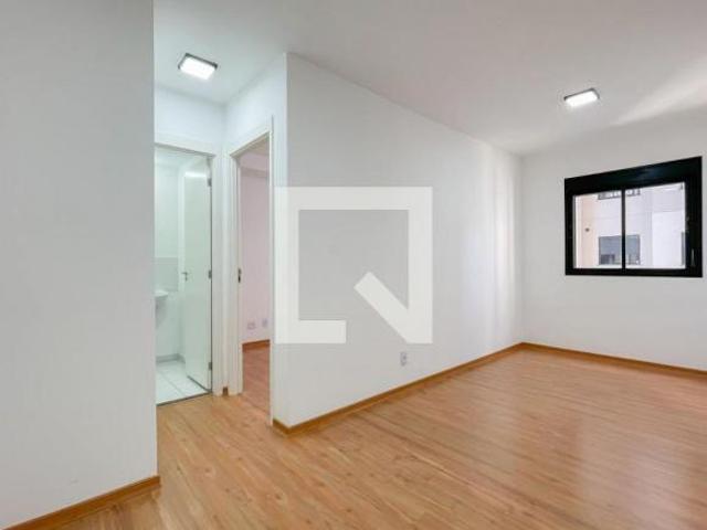 Apartamento à Venda Padroeira, 1 Quarto, 39 m2