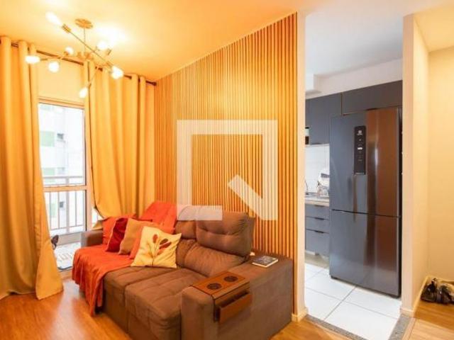 Apartamento à Venda Padroeira, 2 Quartos, 49 m2