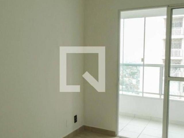 Apartamento à Venda Padroeira, 3 Quartos, 57 m2