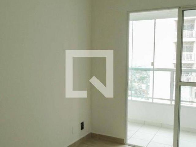 Apartamento à Venda Padroeira, 3 Quartos, 57 m2