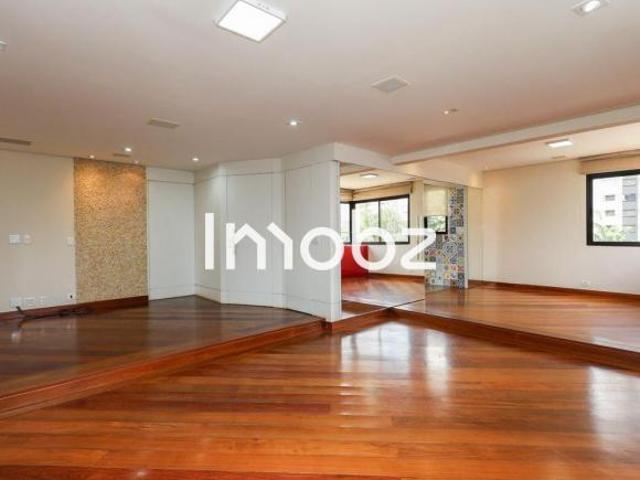 Apartamento à Venda Panamby, 3 Quartos, 160 m2
