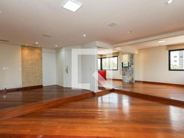 Apartamento à Venda Panamby, 3 Quartos, 160 m2