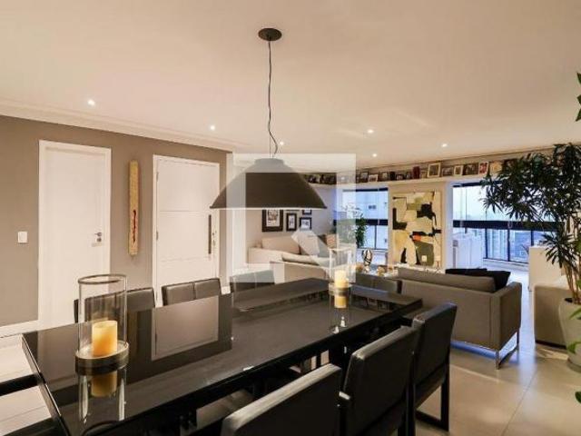 Apartamento à Venda Panamby, 3 Quartos, 170 m2