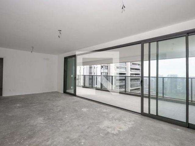 Apartamento à Venda Panamby, 3 Quartos, 186 m2