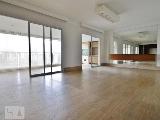 Apartamento à Venda Panamby, 3 Quartos, 245 m2