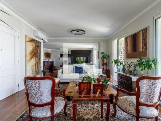 Apartamento à Venda Panamby, 3 Quartos, 260 m2