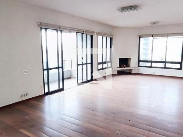 Apartamento à Venda Panamby, 3 Quartos, 200 m2