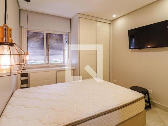 Apartamento à Venda Panamby, 1 Quarto, 42 m2