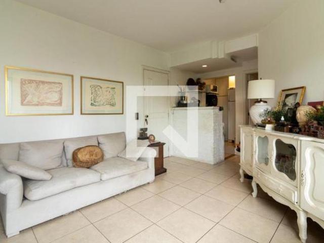 Apartamento à Venda Panamby, 1 Quarto, 50 m2