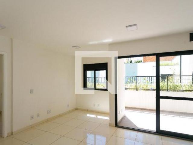 Apartamento à Venda Panamby, 1 Quarto, 57 m2