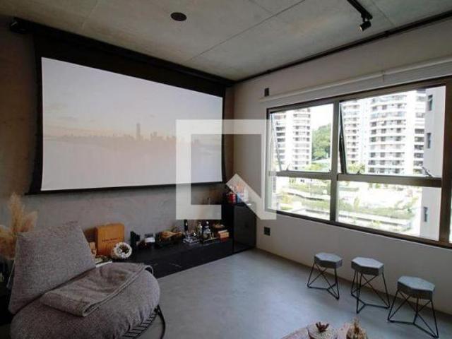 Apartamento à Venda Panamby, 1 Quarto, 70 m2