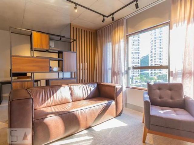 Apartamento à Venda Panamby, 1 Quarto, 75 m2