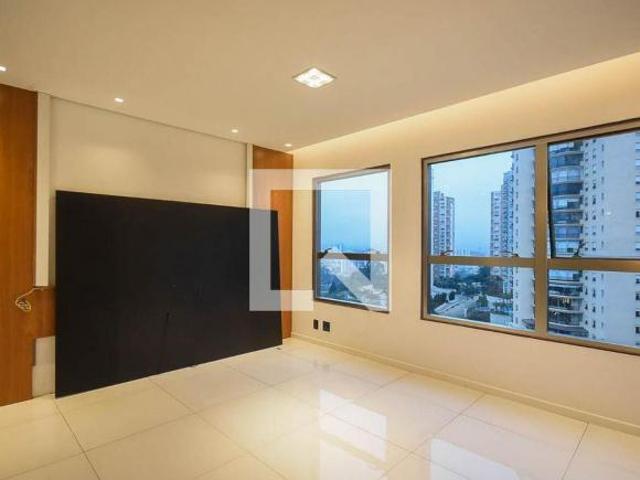 Apartamento à Venda Panamby, 1 Quarto, 75 m2