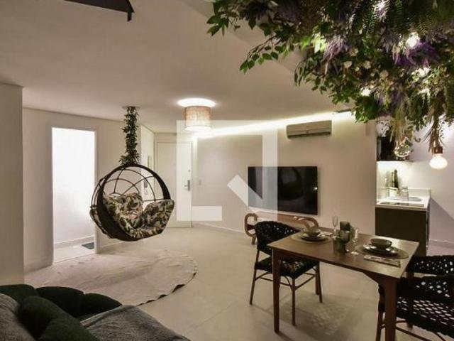 Apartamento à Venda Panamby, 1 Quarto, 80 m² São Paulo