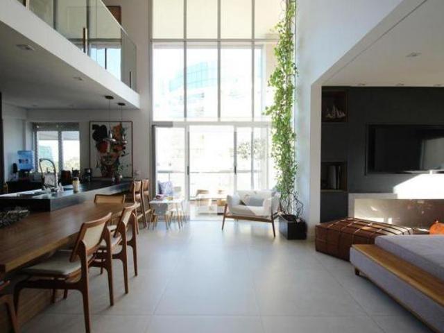 Apartamento à Venda Panamby, 2 Quartos, 160 m² São Paulo