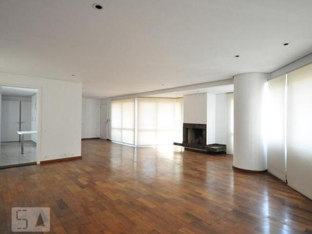 Apartamento à Venda Panamby, 4 Quartos, 210 m² São Paulo