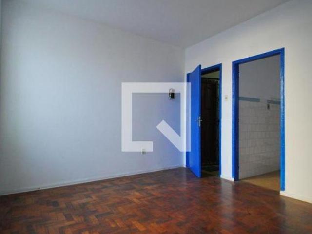 Apartamento à Venda Passo D&apos areia, 2 Quartos, 51 m² Porto Alegre