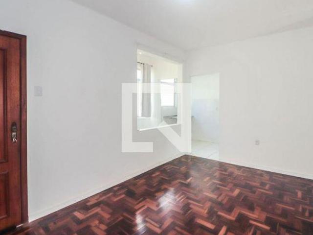 Apartamento à Venda Passo D&apos areia, 2 Quartos, 62 m² Porto Alegre