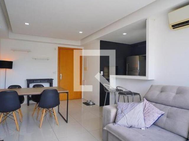 Apartamento à Venda Passo D&apos areia, 2 Quartos, 68 m² Porto Alegre