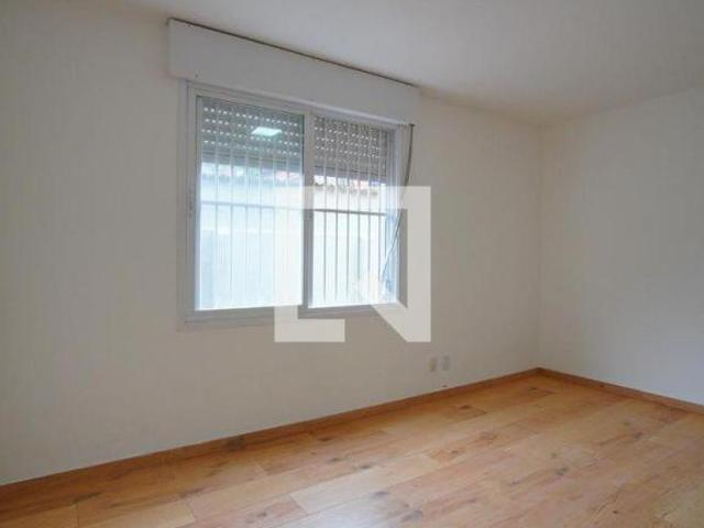 Apartamento à Venda Passo D&apos areia, 2 Quartos, 80 m² Porto Alegre