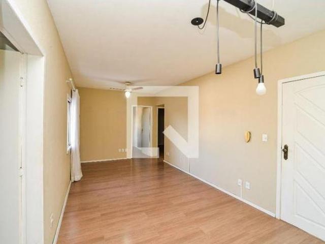 Apartamento à Venda Passo D&apos areia, 3 Quartos, 80 m² Porto Alegre