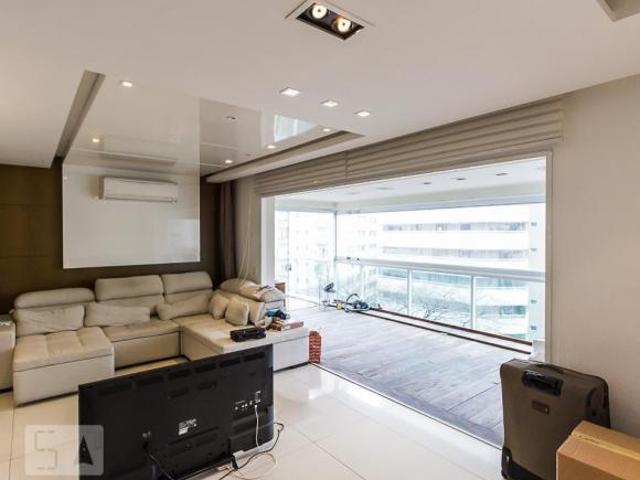 Apartamento à Venda Paraíso, 3 Quartos, 155 m2