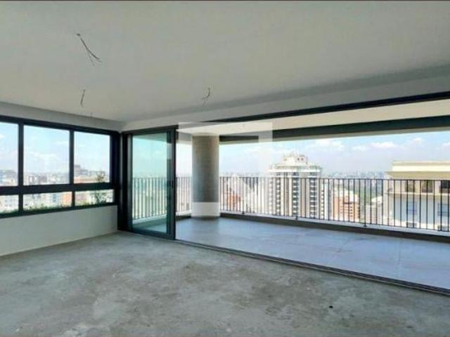 Apartamento à Venda Paraíso, 3 Quartos, 182 m2