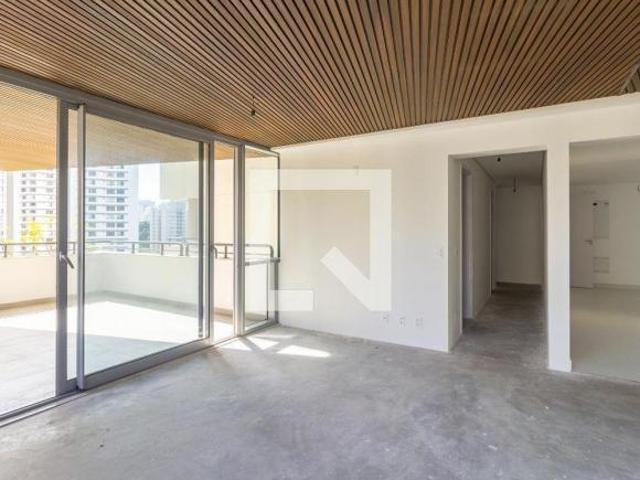Apartamento à Venda Paraíso, 3 Quartos, 185 m2